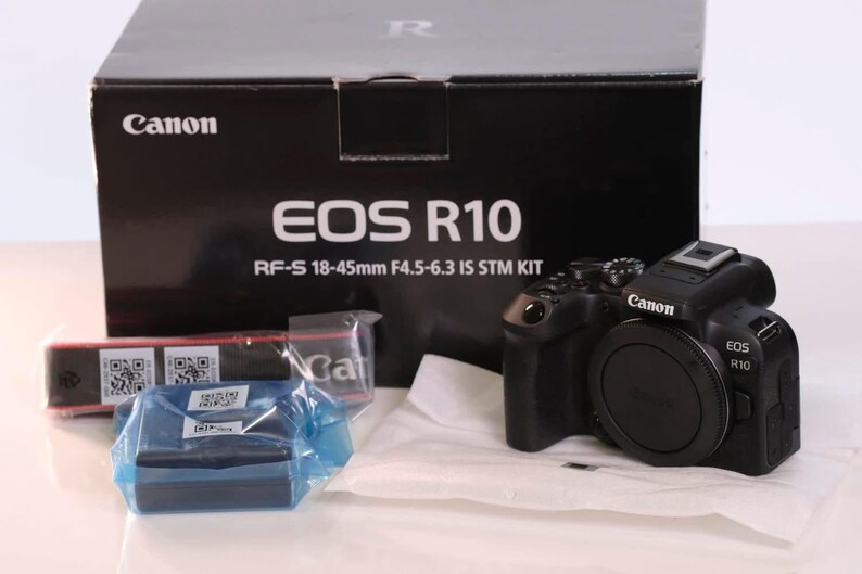 Canon EOS R10 Mirrorless Camera Kit RF-S 18-45mm \u2013 Excellent ...