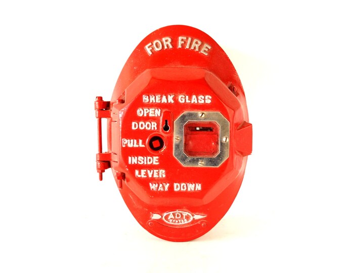 Vintage Cast Iron Fire Alarm Call Box in Bright Red (c.1960s) - Fireman ...