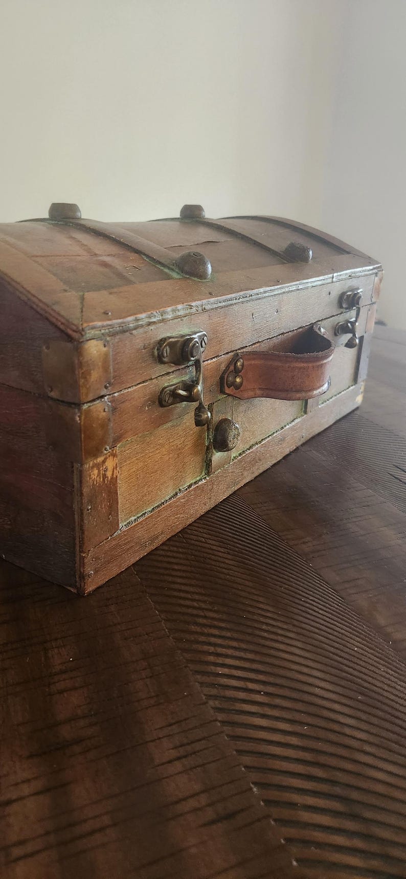 Halloween Mystery Candy Chest – Wooden Gothic Box With Spooky Snacks ...