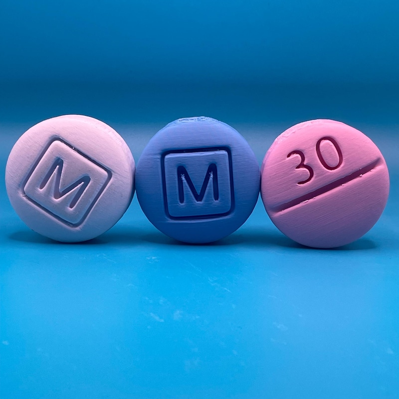 Perc 30 Pillow - Etsy