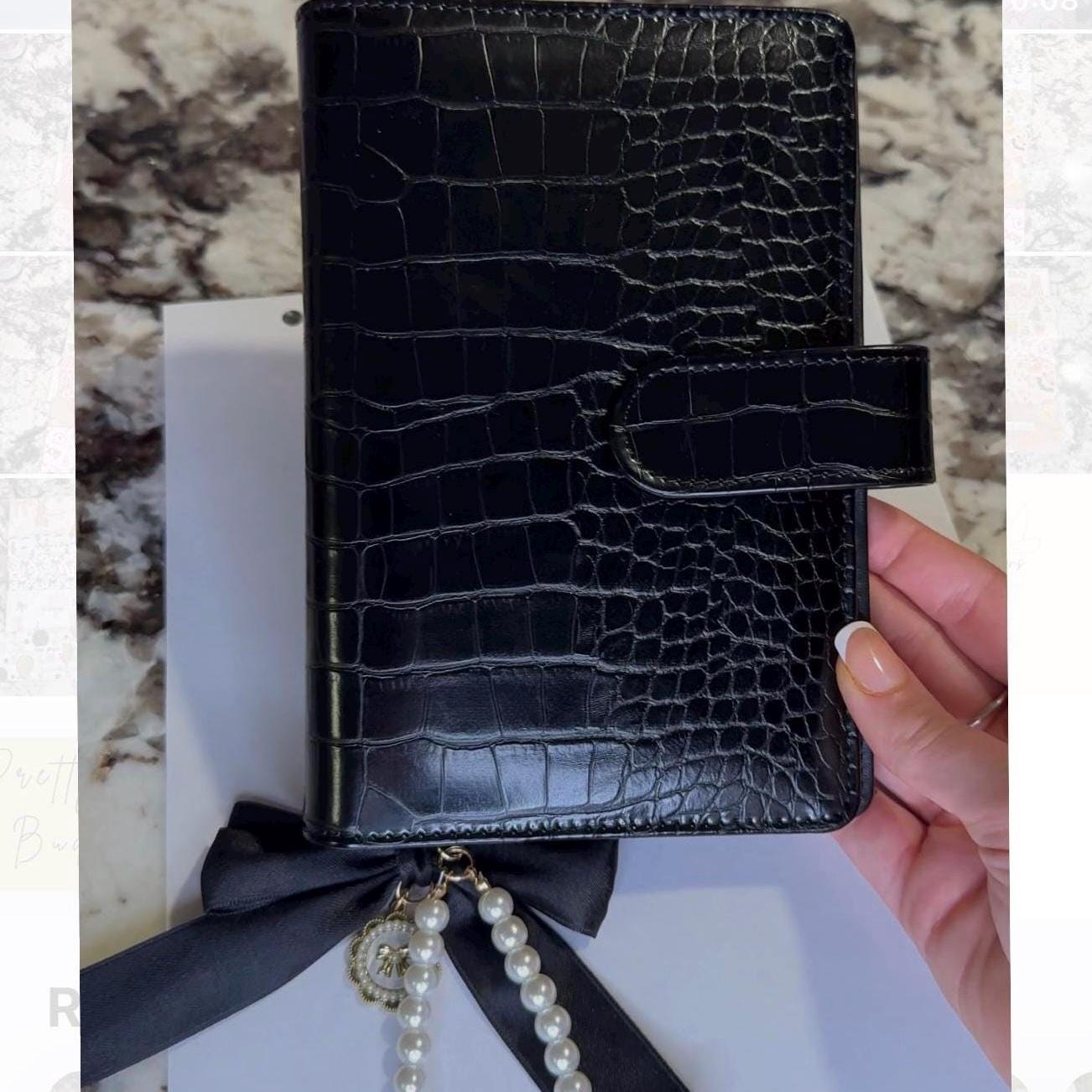 A6 Crocodile Print Budget Binder: Gold Bow Keychain - Etsy