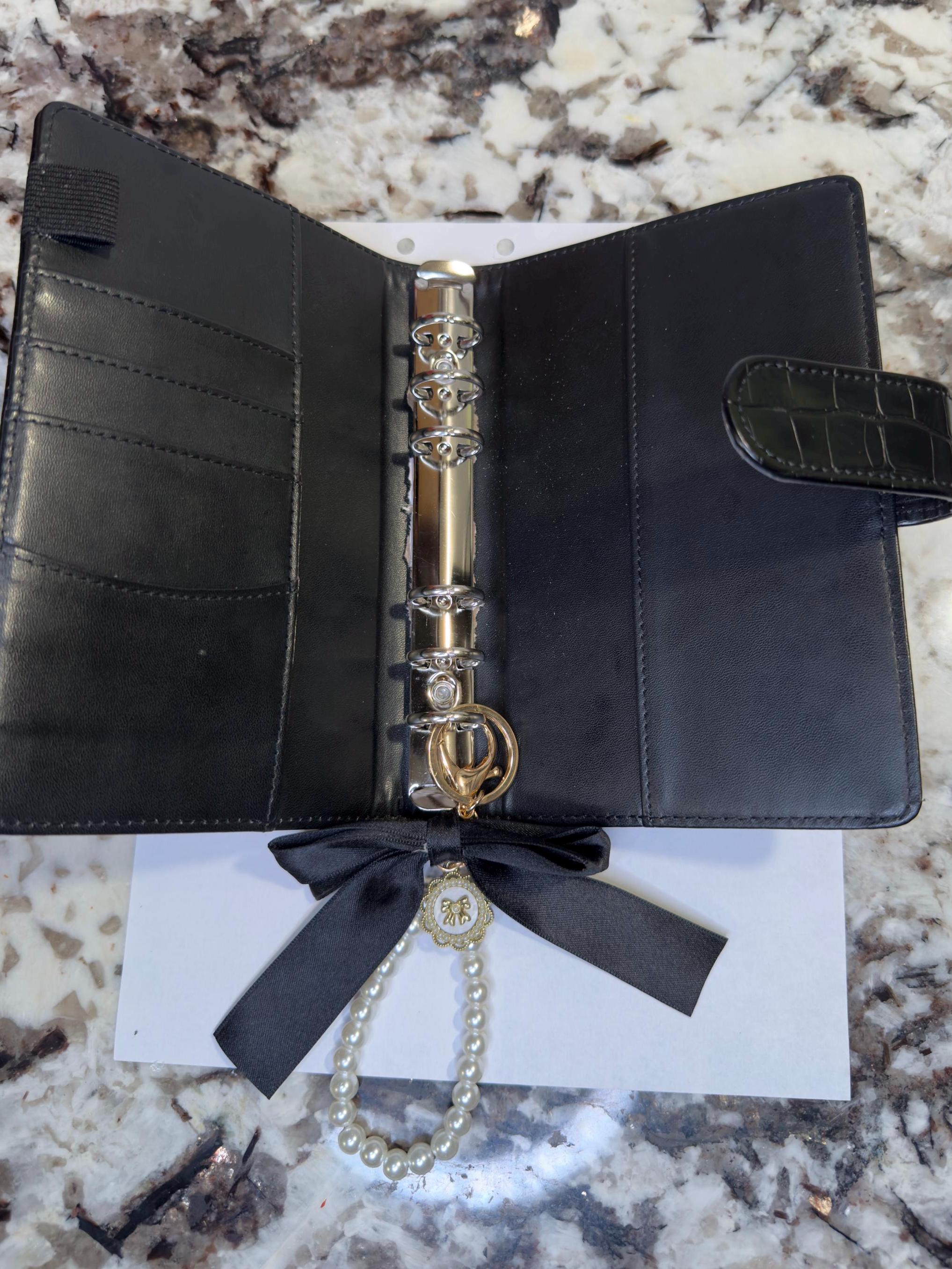 A6 Crocodile Print Budget Binder: Gold Bow Keychain - Etsy