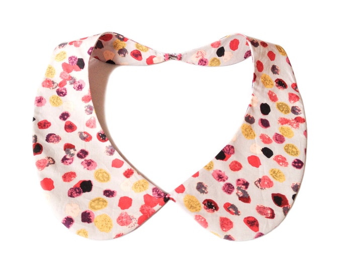 Detachable Peter Pan Collar Necklace, Cream / Beige Romantic Pebble ...