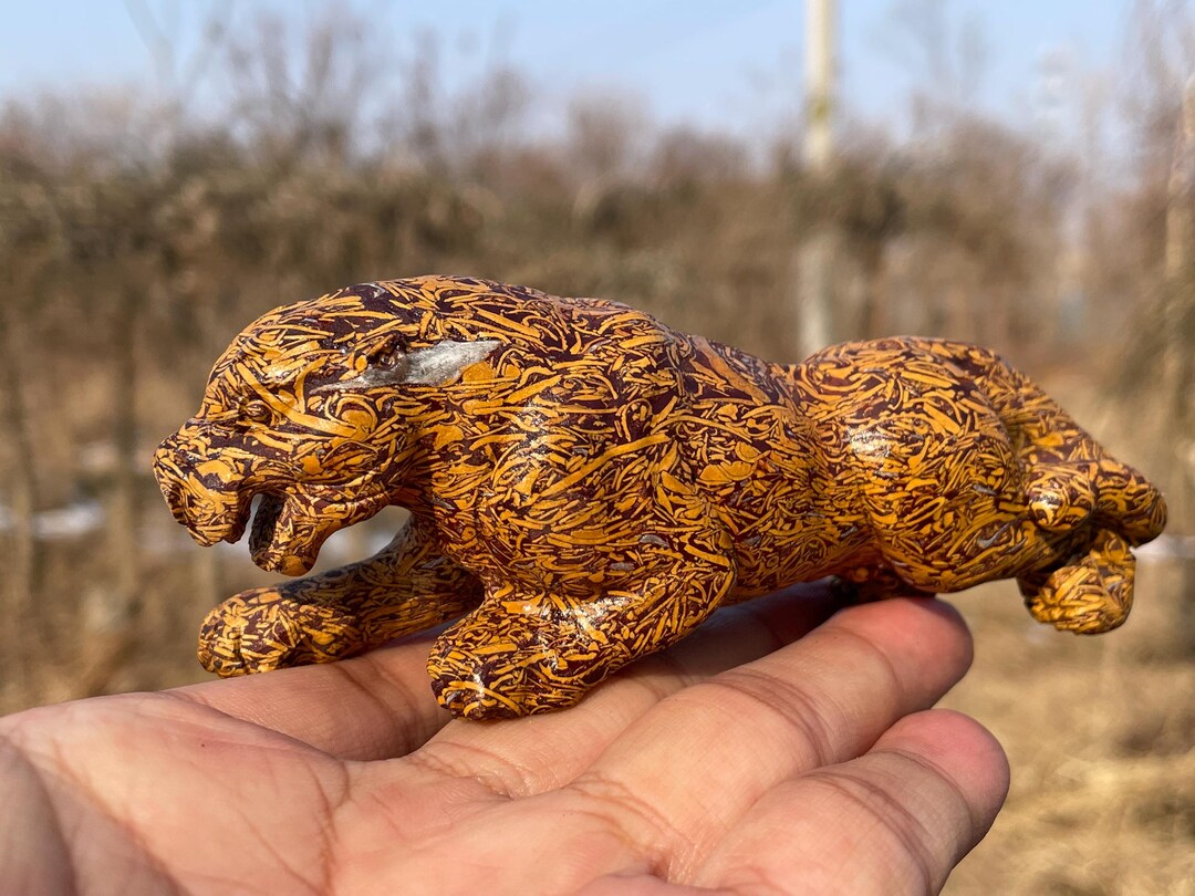 Quartzose Jade Quartz Crystal Leopard Carving: Leopard Skull Home Decor ...