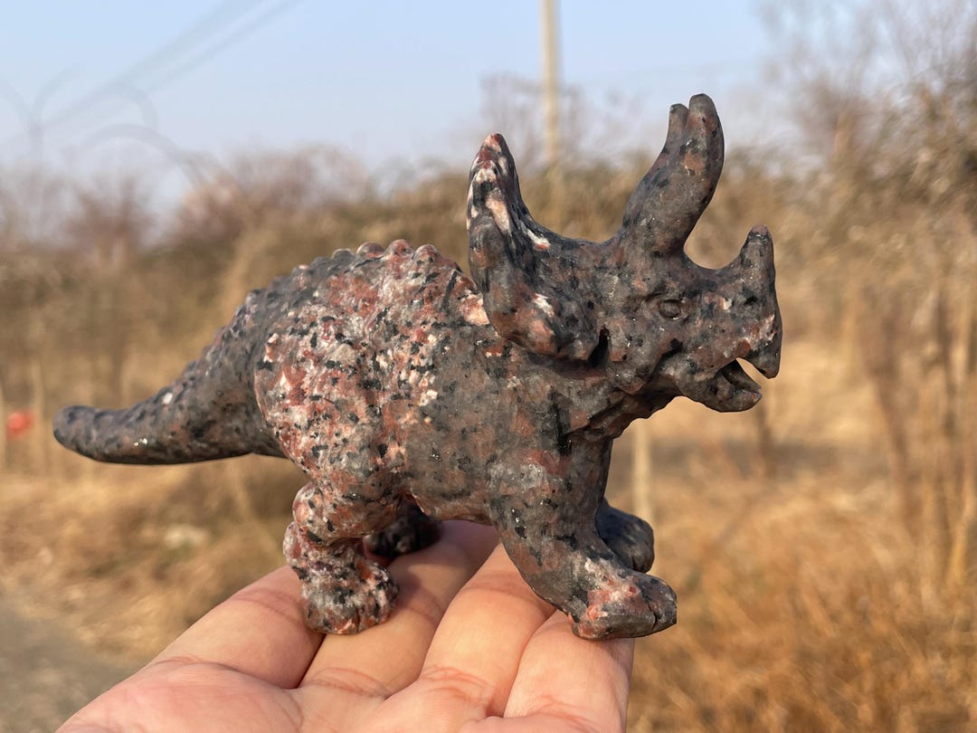 Quartz Crystal Dinosaur Skull Statue: Healing Home Decor Triceratops - Etsy