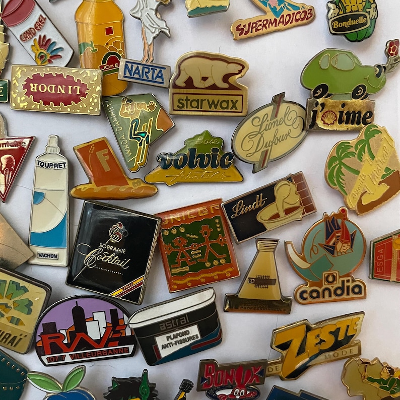 Vintage Pin Badges - Etsy