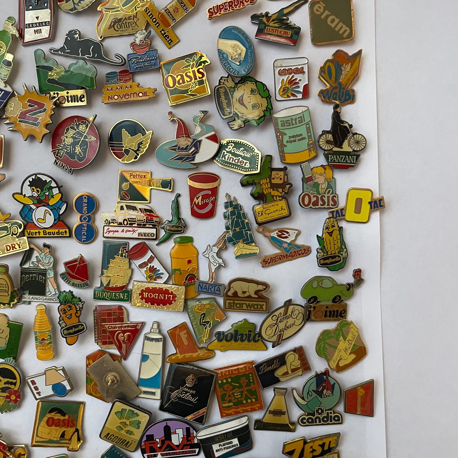 Vintage Pin Badges - Etsy