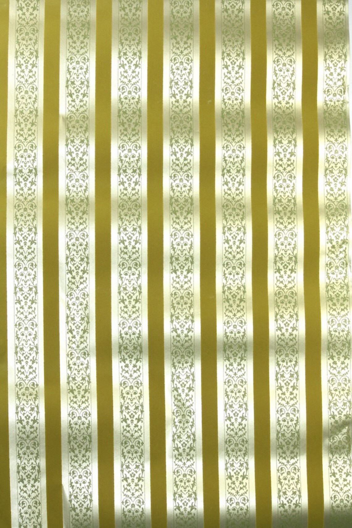 Retro Flock Wallpaper by the Yard 70s Vintage Flock Wallpaper - Etsy