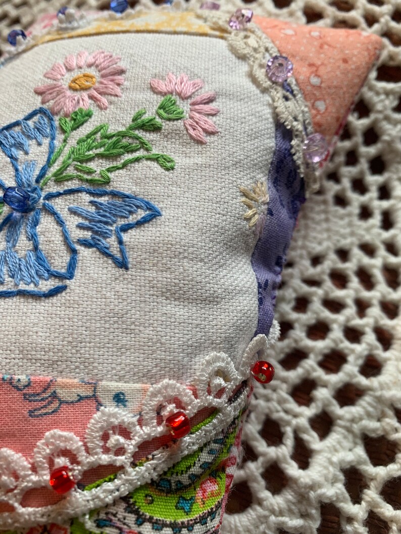 Vintage Embroidered Linen 30s Repro Fabric Feed Sack Crazy Quilt ...