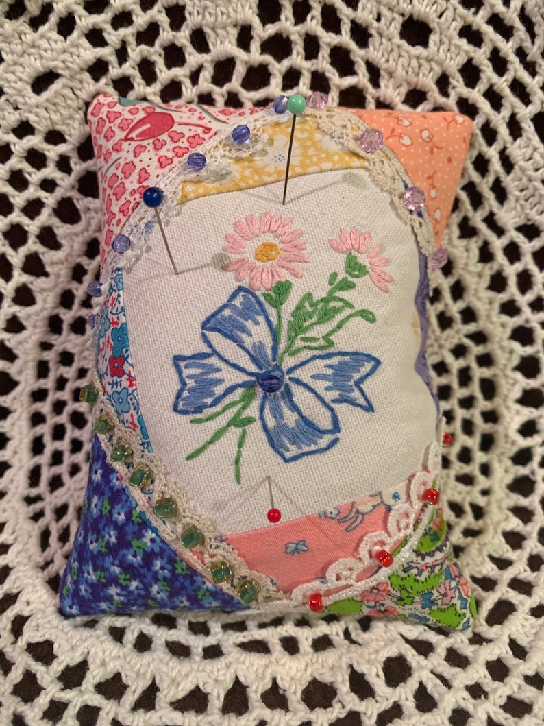 Vintage Embroidered Linen 30s Repro Fabric Feed Sack Crazy Quilt ...