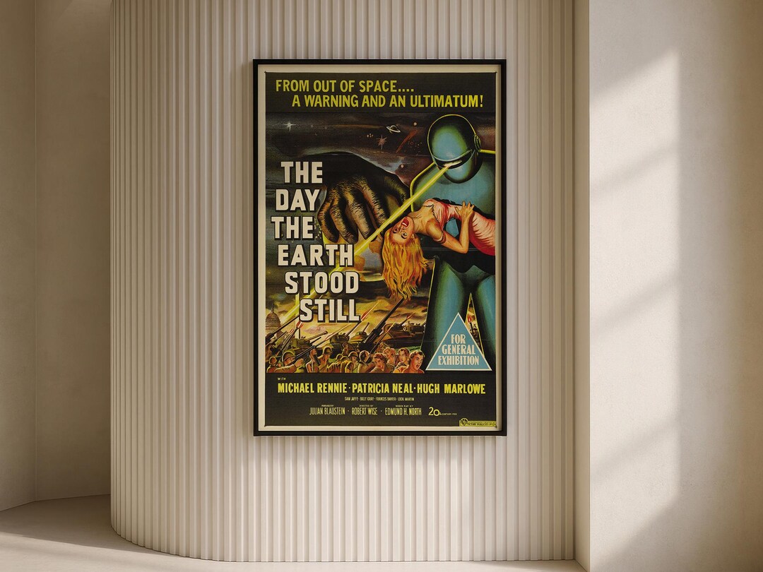 The Day the Earth Stood Still Poster, Movie Poster, Vintage Poster, Art ...