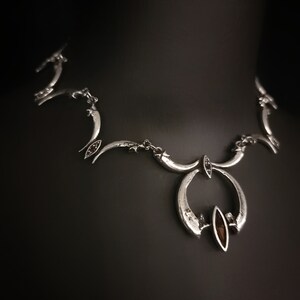 NYX Claw Collar. Bird Claw Necklace - Etsy