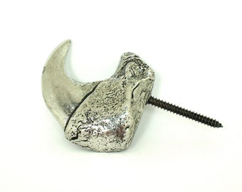 Demon Claw Hand Wall Hook 20CM Tall | Creepy Halloween Witch Hand Decor ...