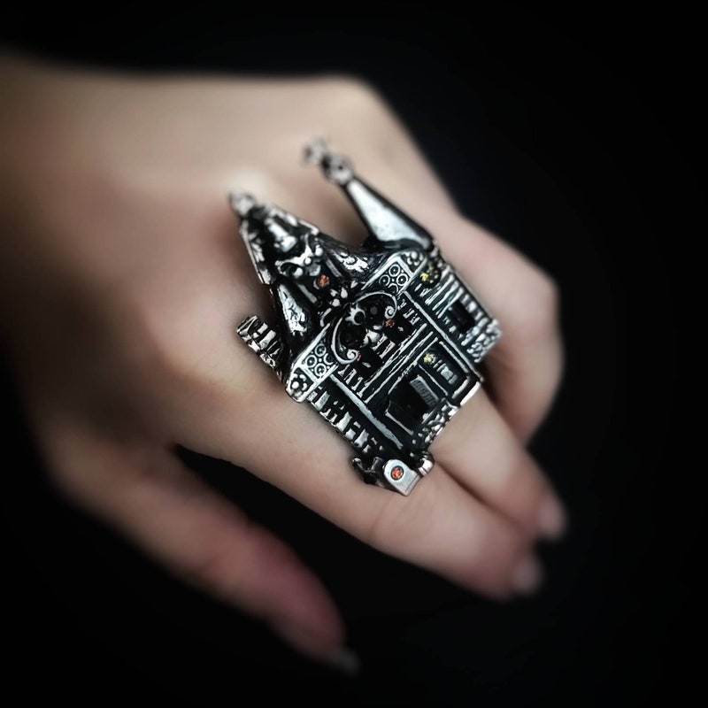 Haunted Ring - Etsy