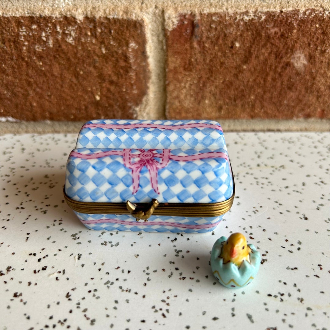 Limoges France Elda Creations Blue and White Egg Carton Box With Eggs ...
