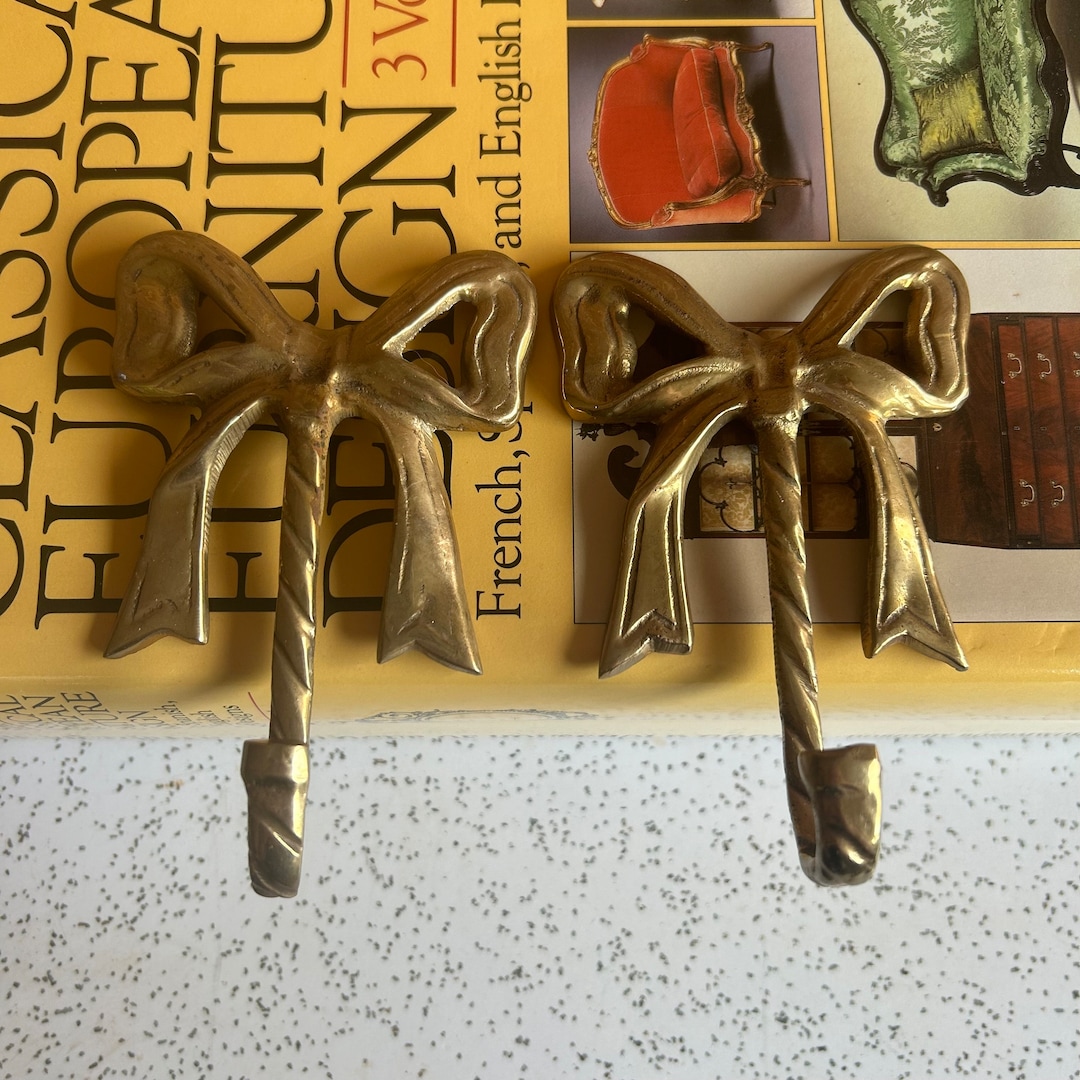Vintage Brass Bow Hook Pair Bow Wall Hook Gold Bow Hook VTG - Etsy