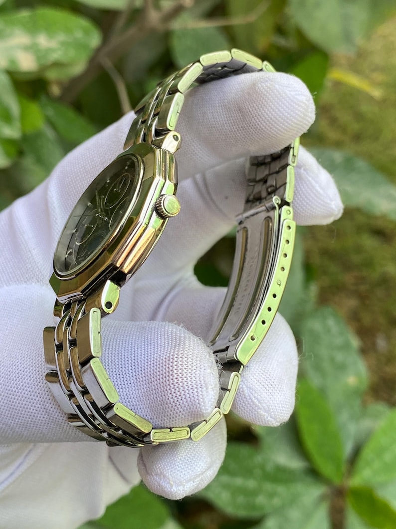 Vintage ELNARD Sun Moon Phase Triple Calendar Watch With a Black Dial ...