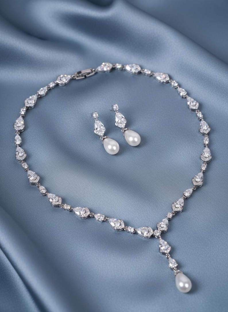 Pearl Teardrop Bridal Set | Elegant V Line Necklace Set - Etsy