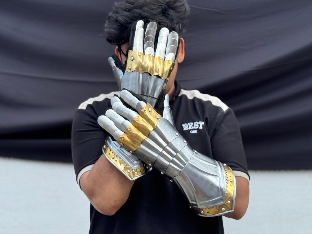 Handmade Steel Templar Gauntlets: Medieval Knight Armor Costume - Etsy