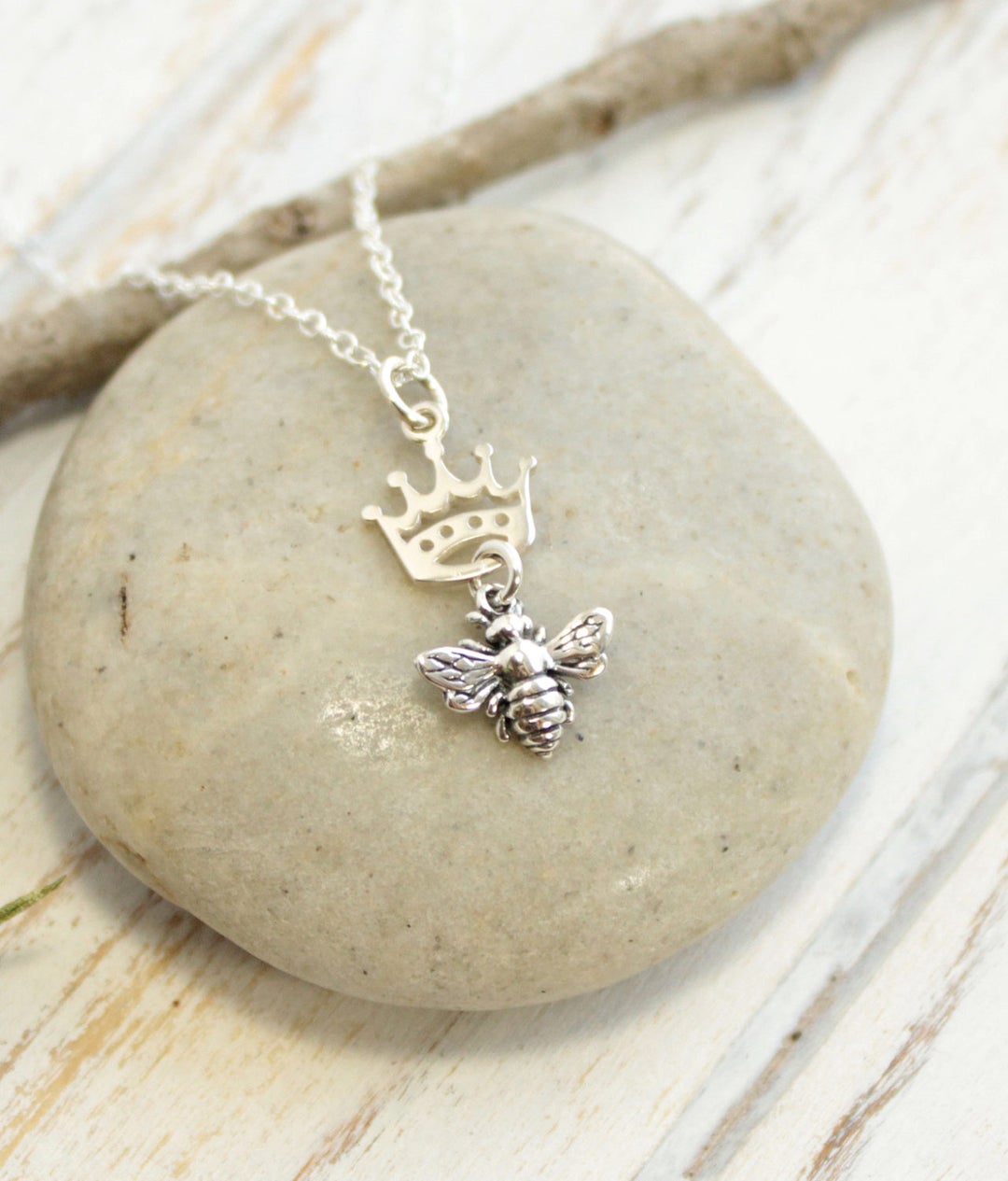 Sterling Silver Queen Bee Necklace - Etsy