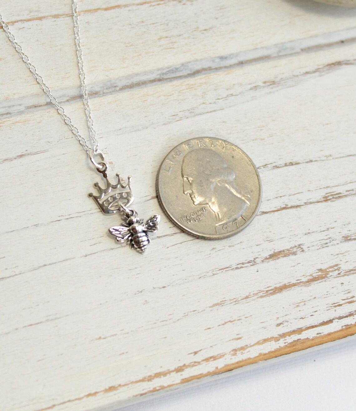 Sterling Silver Queen Bee Necklace - Etsy
