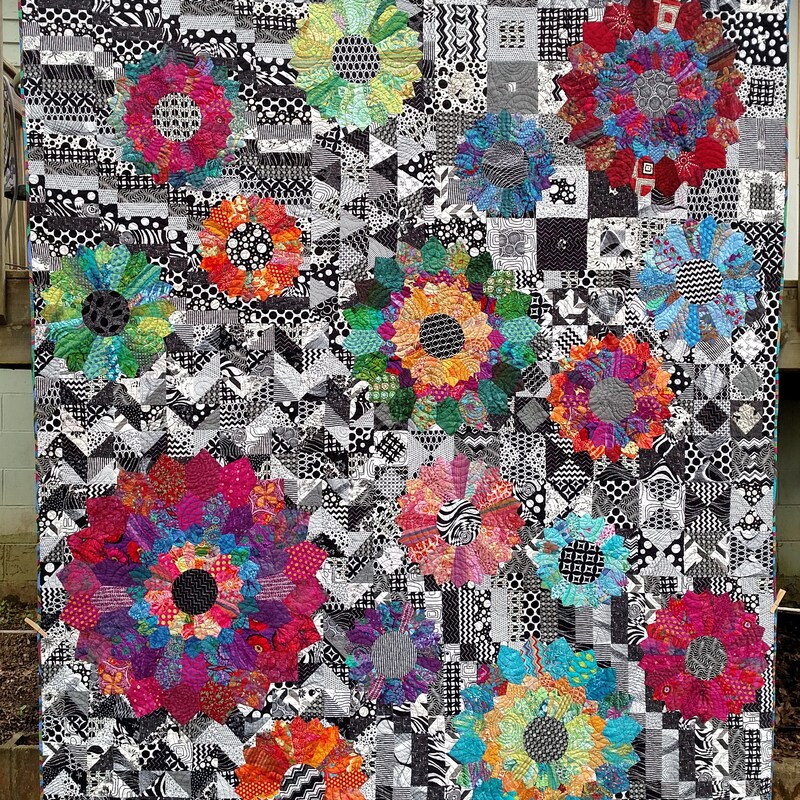 Trillium Quilt - Etsy