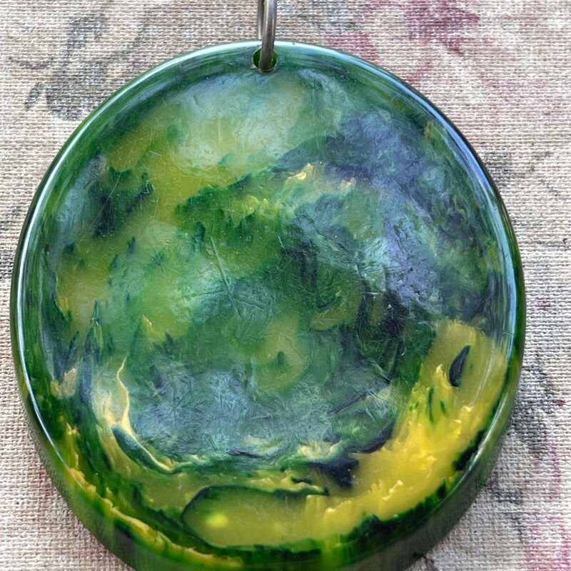 Bakelite Pendant - Etsy