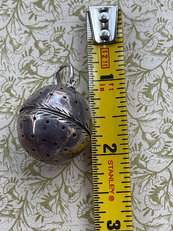 Antique Georgian pomander ball - Gem