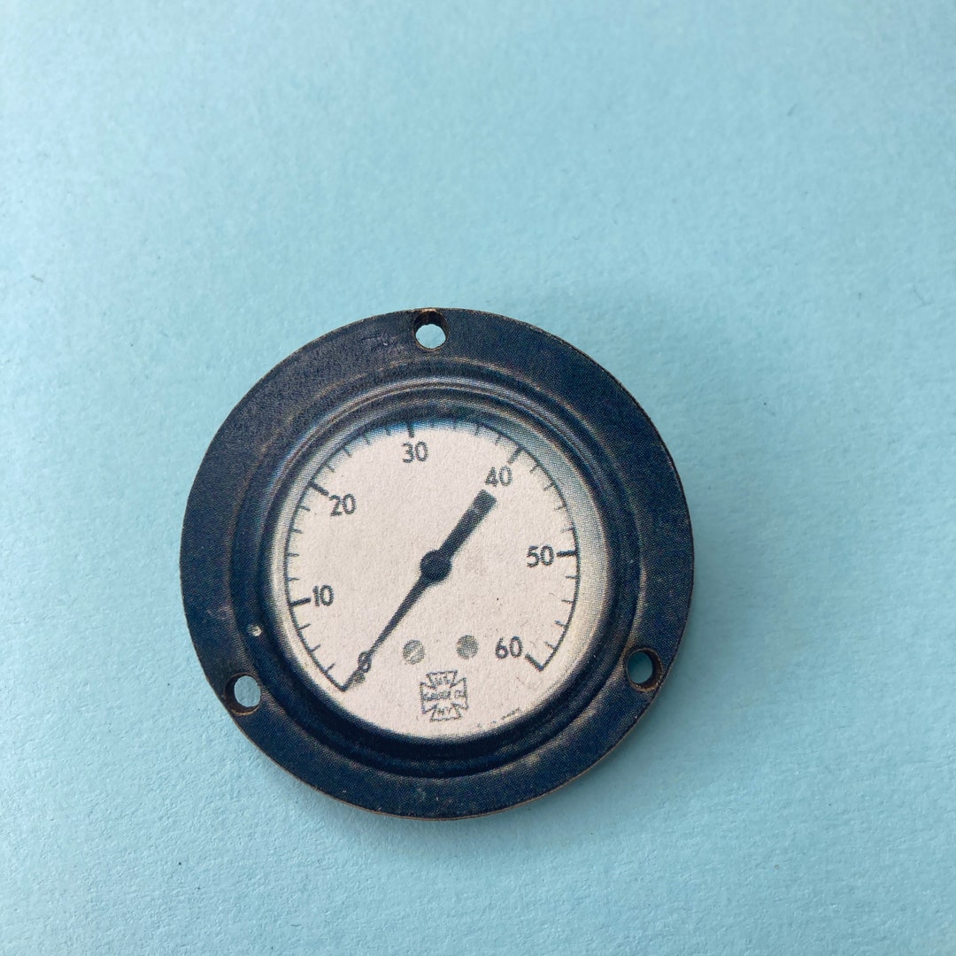 Pressure Gauge Wooden Brooch Pin Reading Measurement Science US Gauge ...