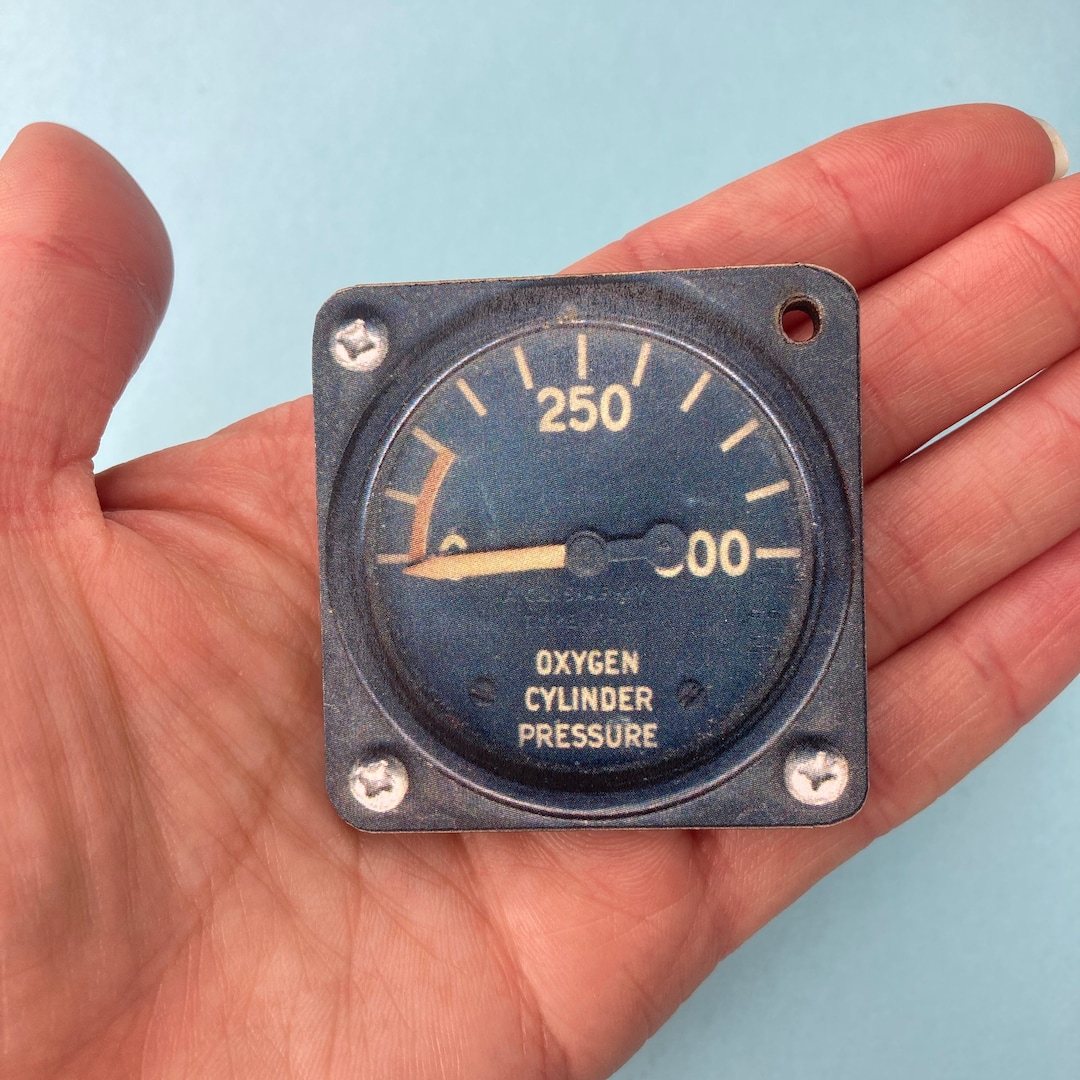 Oxygen Cylinder Pressure Gauge Wooden Brooch Pin Reading Measurement ...