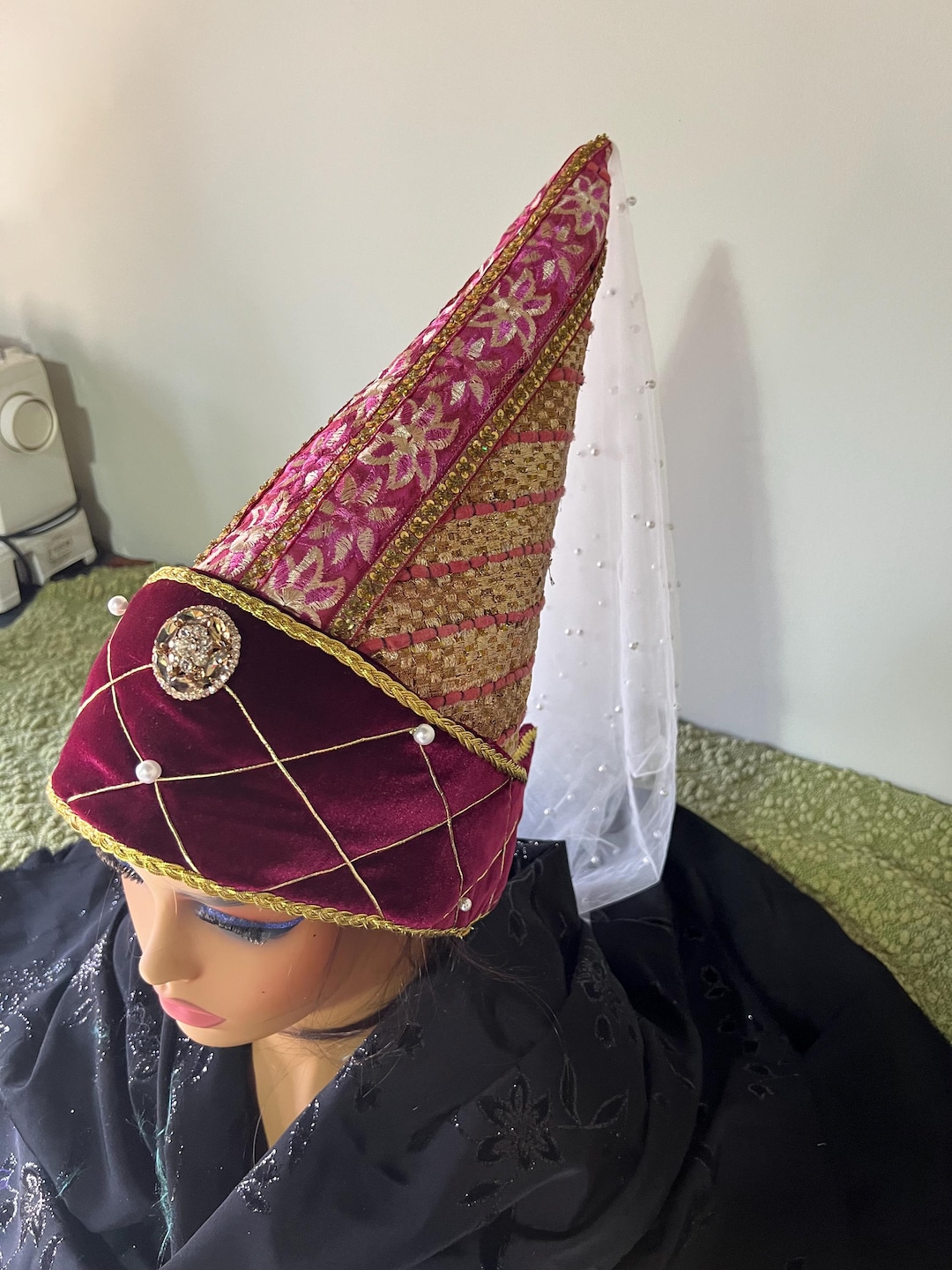 Royal Velvet Bridal Cone Hat (hennin) With Veil – Handmade Renaissance ...