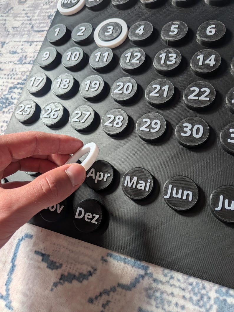 Perpetual Calendar – Minimalist Black and White Desk Calendar, Endless ...