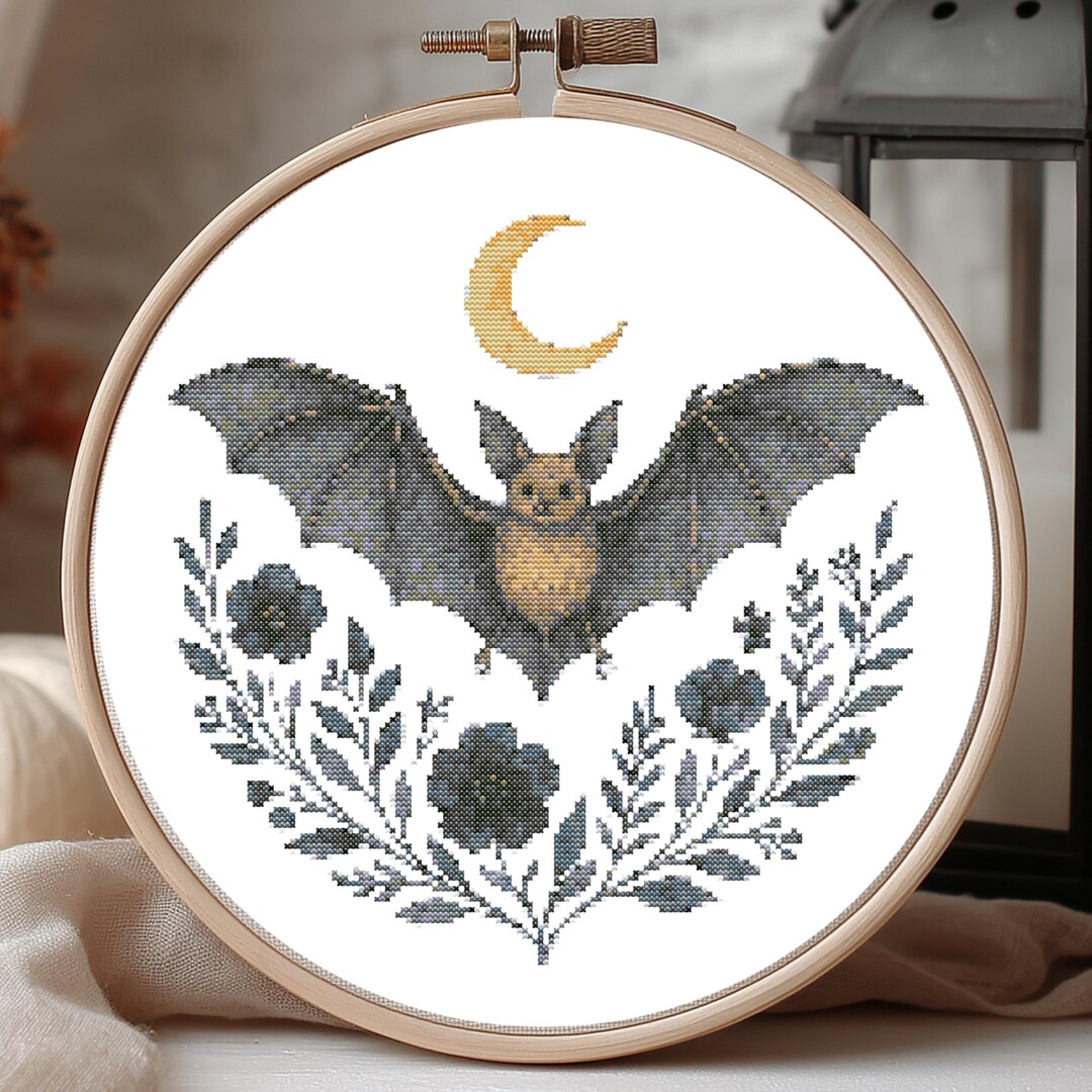Bat Cross Stitch Pattern PDF – 163x163 Stitches - Etsy