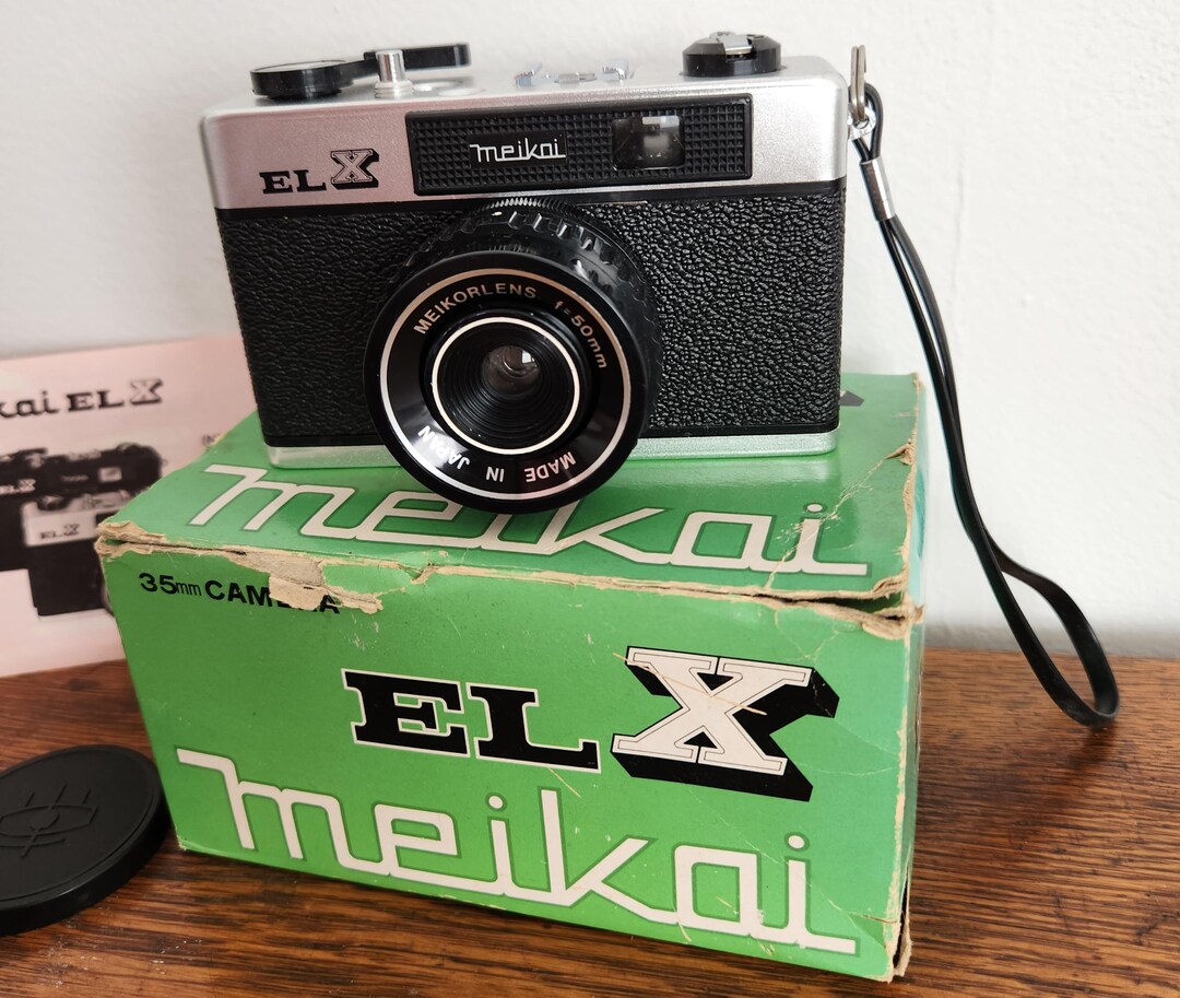 Retro 1960s Vintage Point & Shoot Camera Meikai EL X 35mm Camera Japan ...