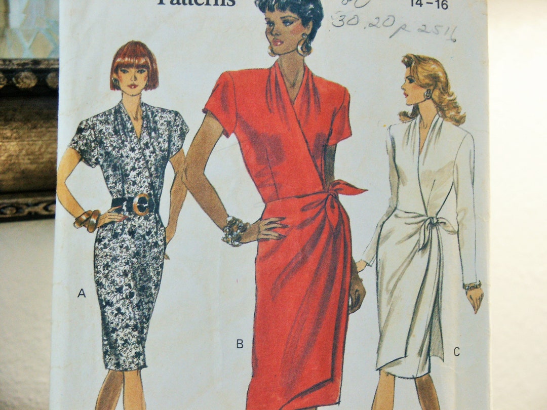 VOGUE Misses Semi Fitted Mock Wrap Bodice Dress 7780 Sewing Pattern ...