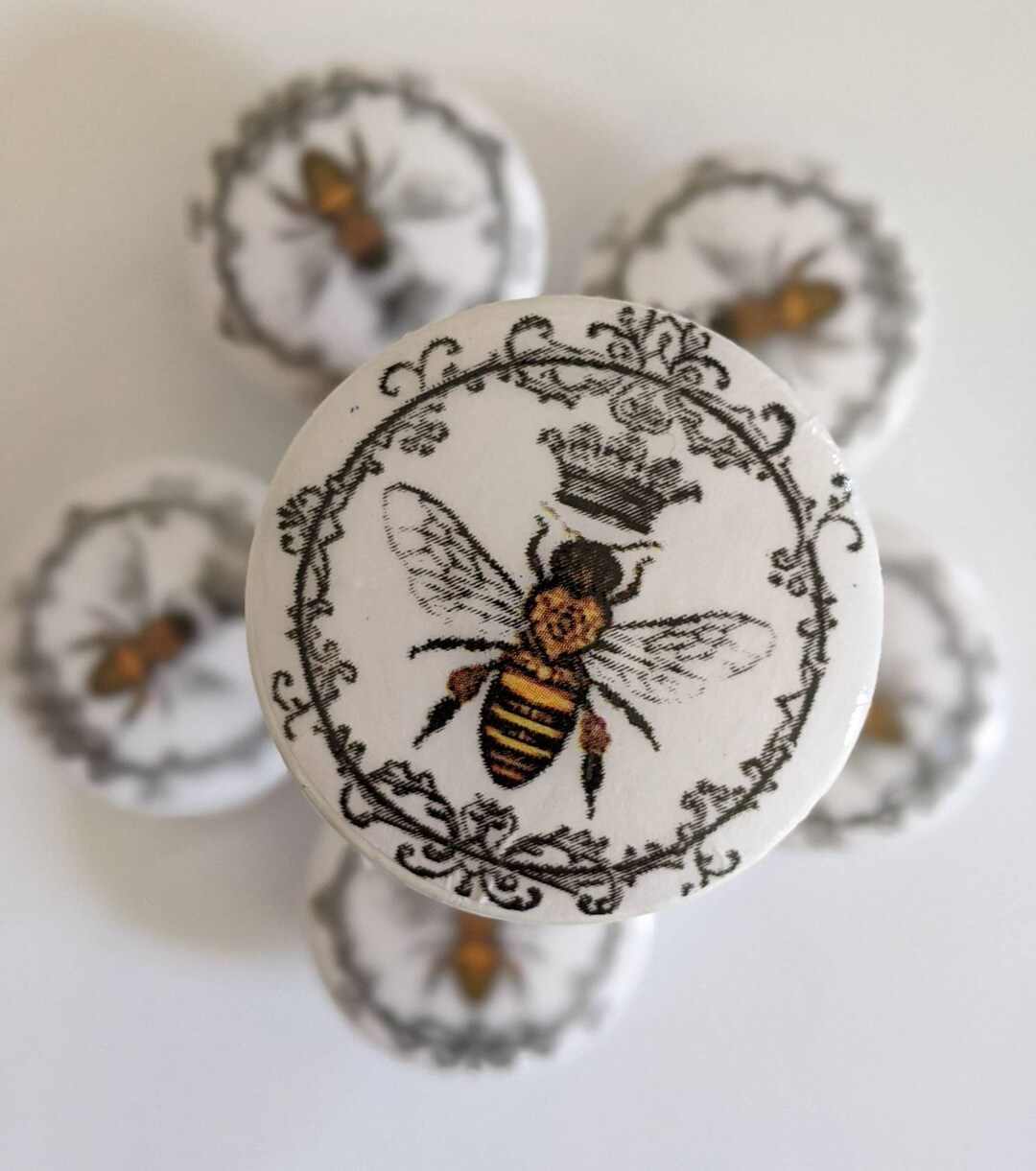 2 Large Queen Bee Theme Drawer/cabinet Wood Knobs With Matching Screws ...