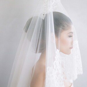 Madrid French Lace Mantilla Veil in Ivory or Off-white; Wide Border ...