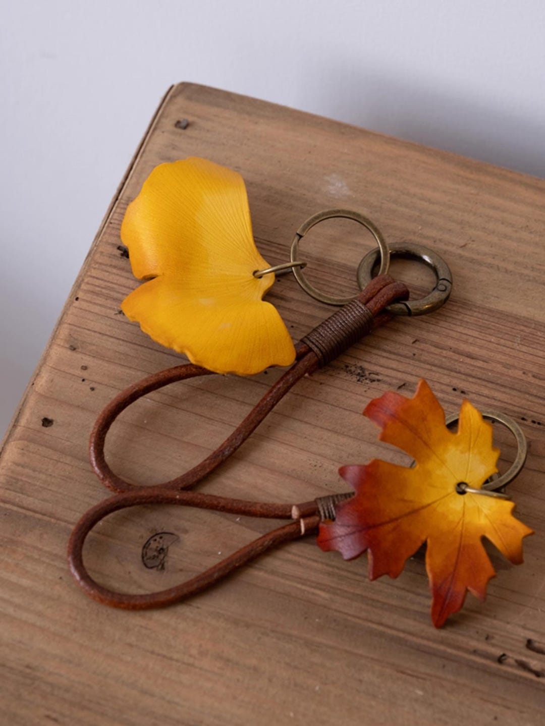 Handmade Leather Keychain Maple or Ginkgo Leaf, Autumn Leaf Bag Charm ...