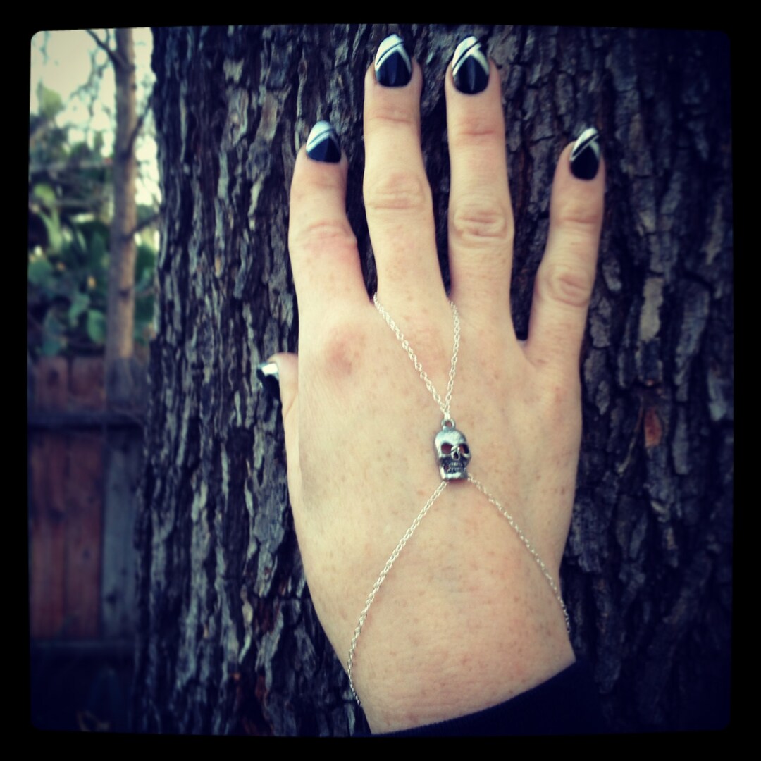 Eye-catching-edgy Tiny Silver Skull Slave-bracelet/ - Etsy