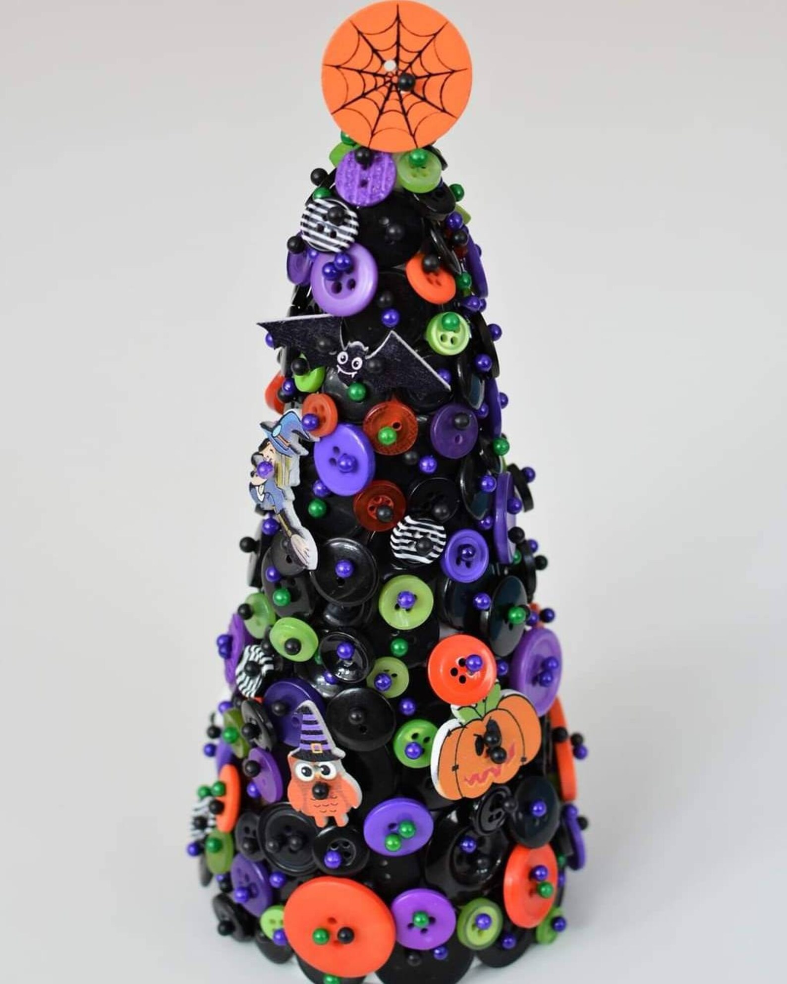 Halloween Tree Button Craft Kit | Etsy