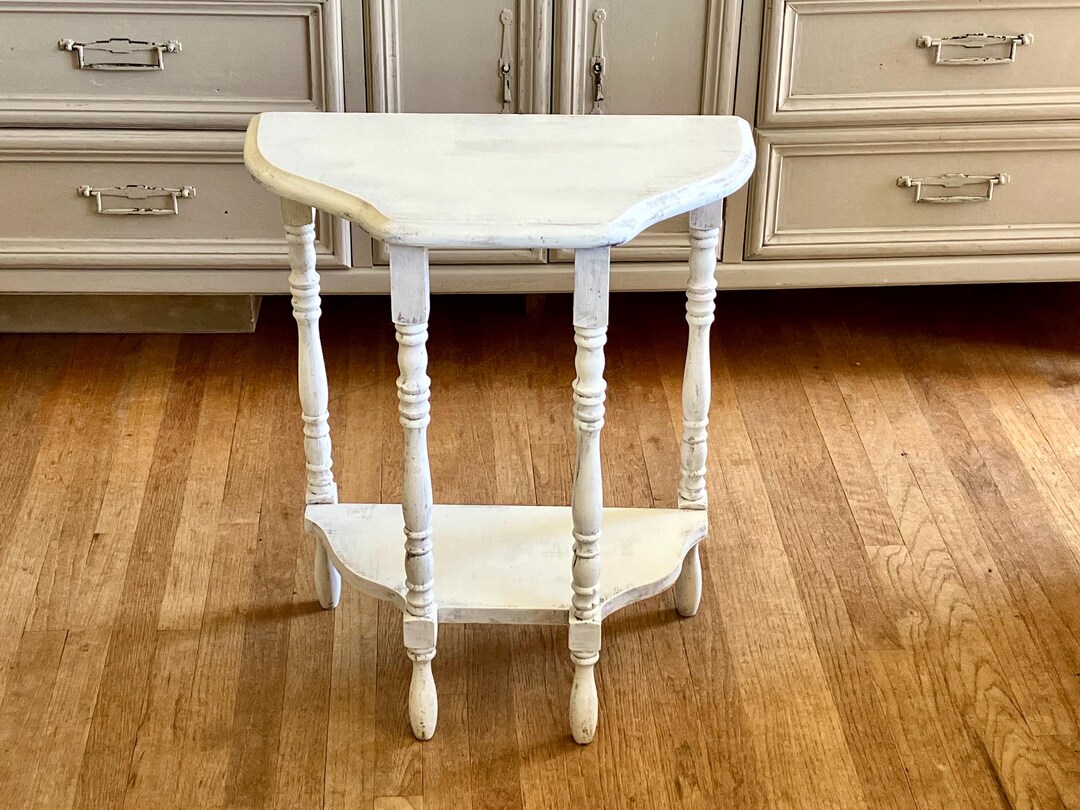 Vintage Shabby White Distressed Table Chippy Paint End Table Shabby ...