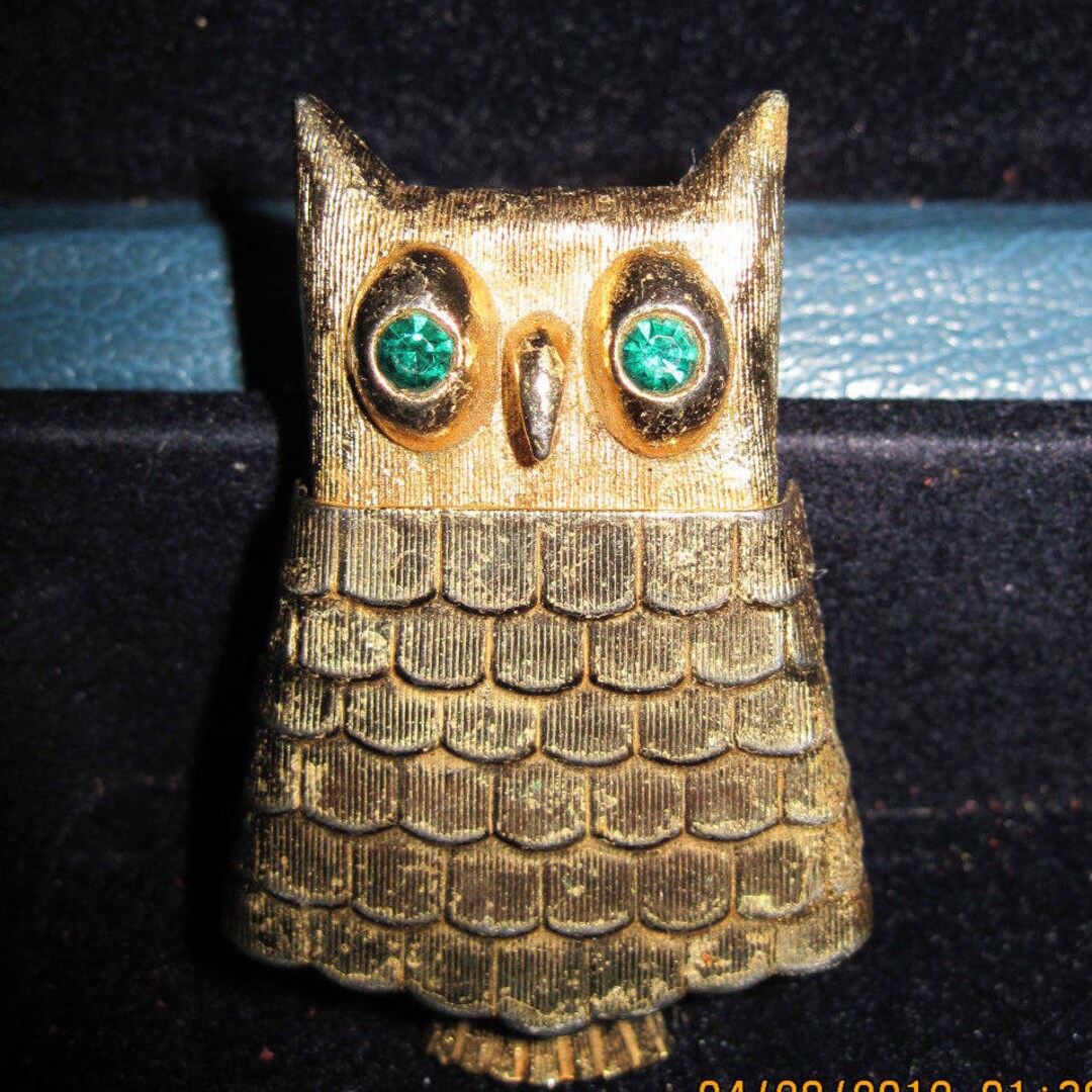 Vintage BEAUTIFUL 1969 AVON Jeweled Owl Perfume Glace Pin Brooch...#320 ...