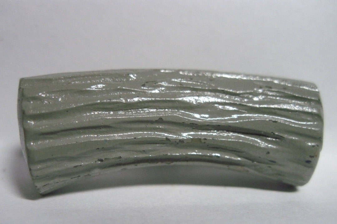 ANTIQUE E/MID 1920'S Light Gray 'log'/ 'branch' Solid Large Toggle ...