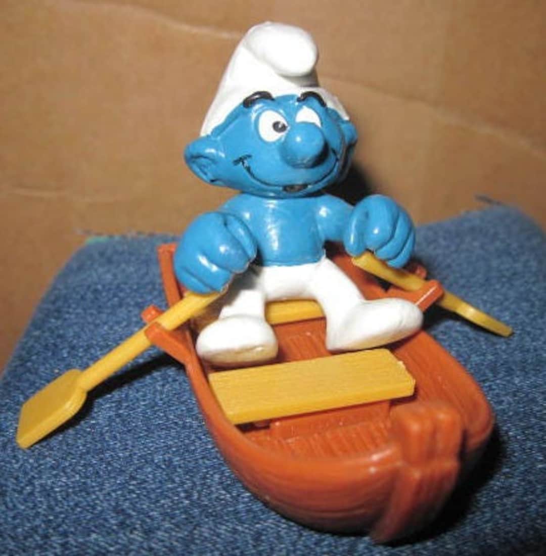 Vintage Super Smurf in Row Boat W/ Paddles..rare Display Only..gift 4 ...