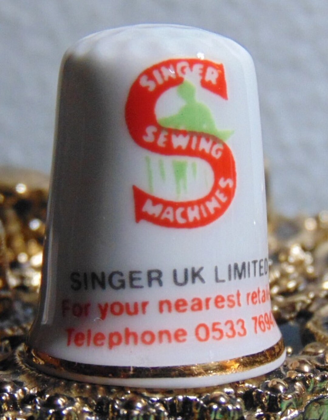VINTAGE Wonderful 60's-80's Birch Croft China SINGER UK Thimble...#4 ...