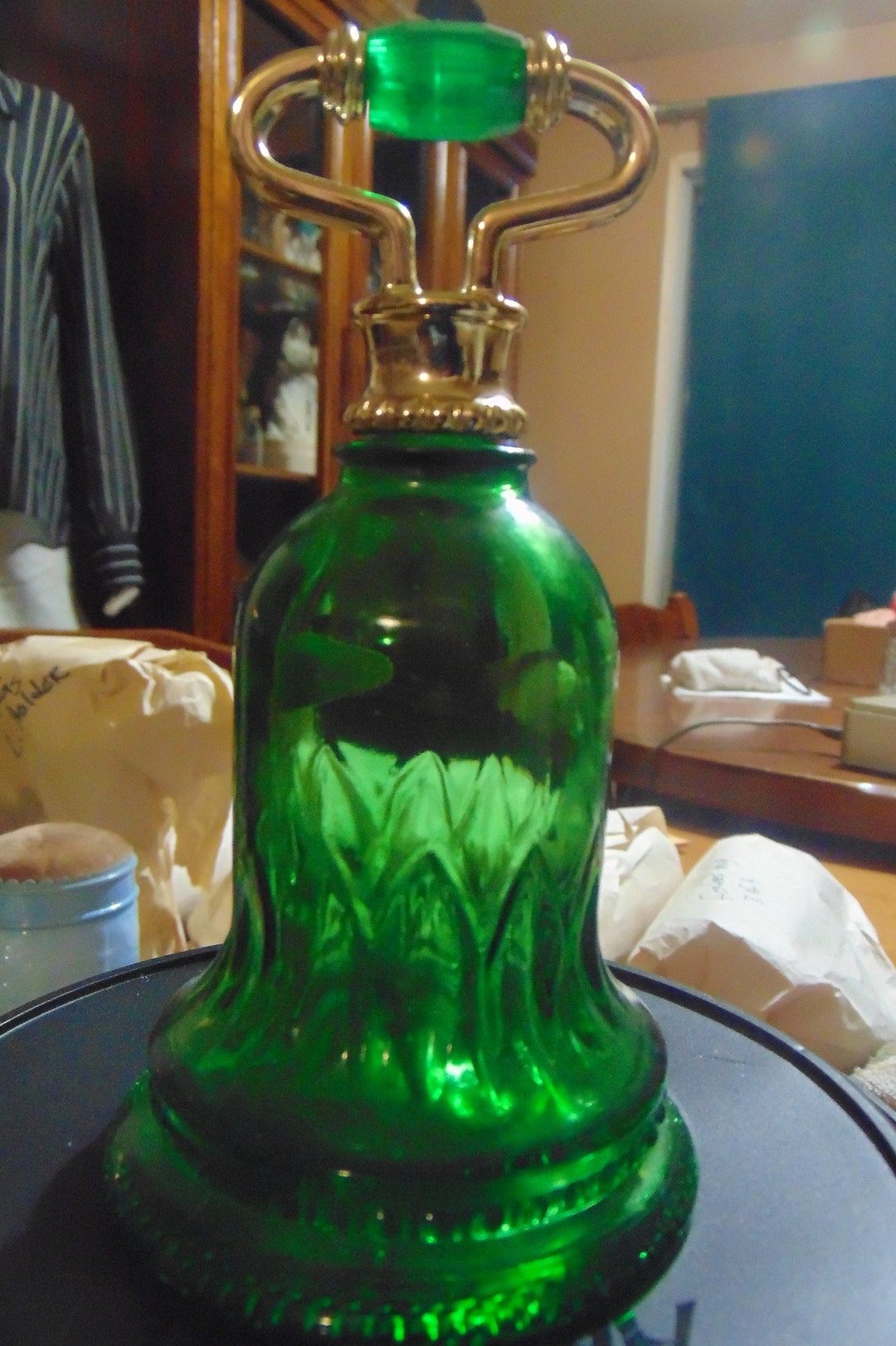 VINTAGE Avon 1978 'emerald Bell' Green Glass Perfume Decanter.. She ...