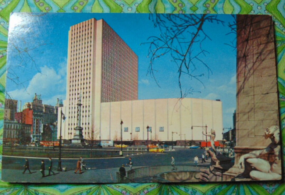 Vintage 50's/60's New York Coliseum NY State Postcard...unused..1526 ...