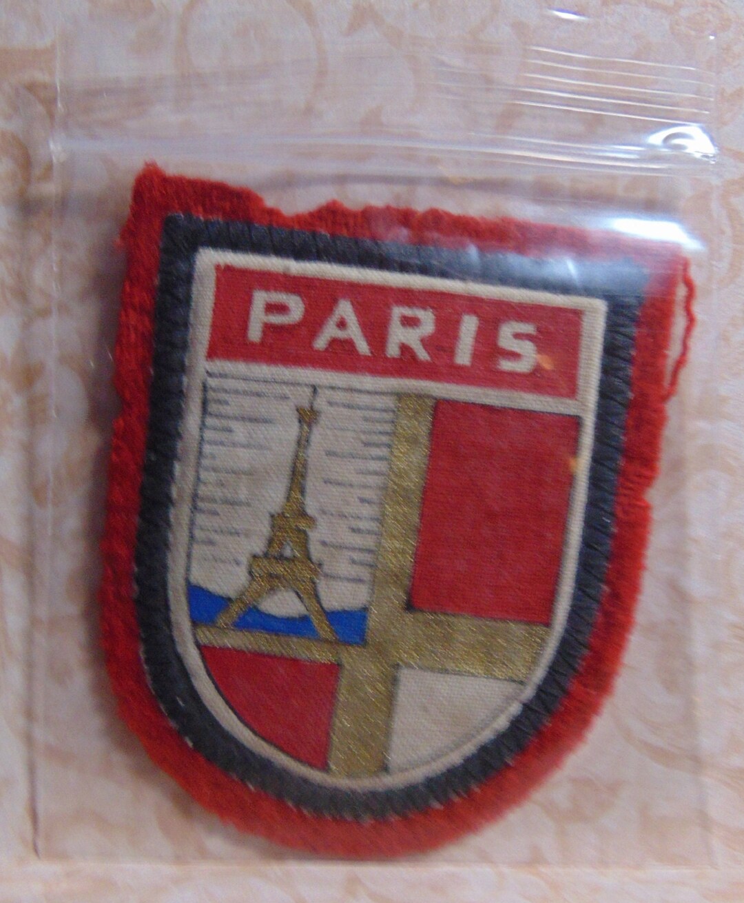 Vintage BEAUTIFUL Eiffel Tower PARIS France Hand Painted Fabric Patch ...