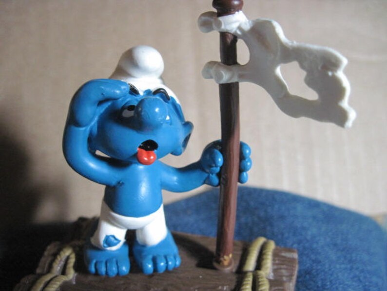 VINTAGE Raft SUPER Smurf w/ Raft & Sail ...RARE Display | Etsy