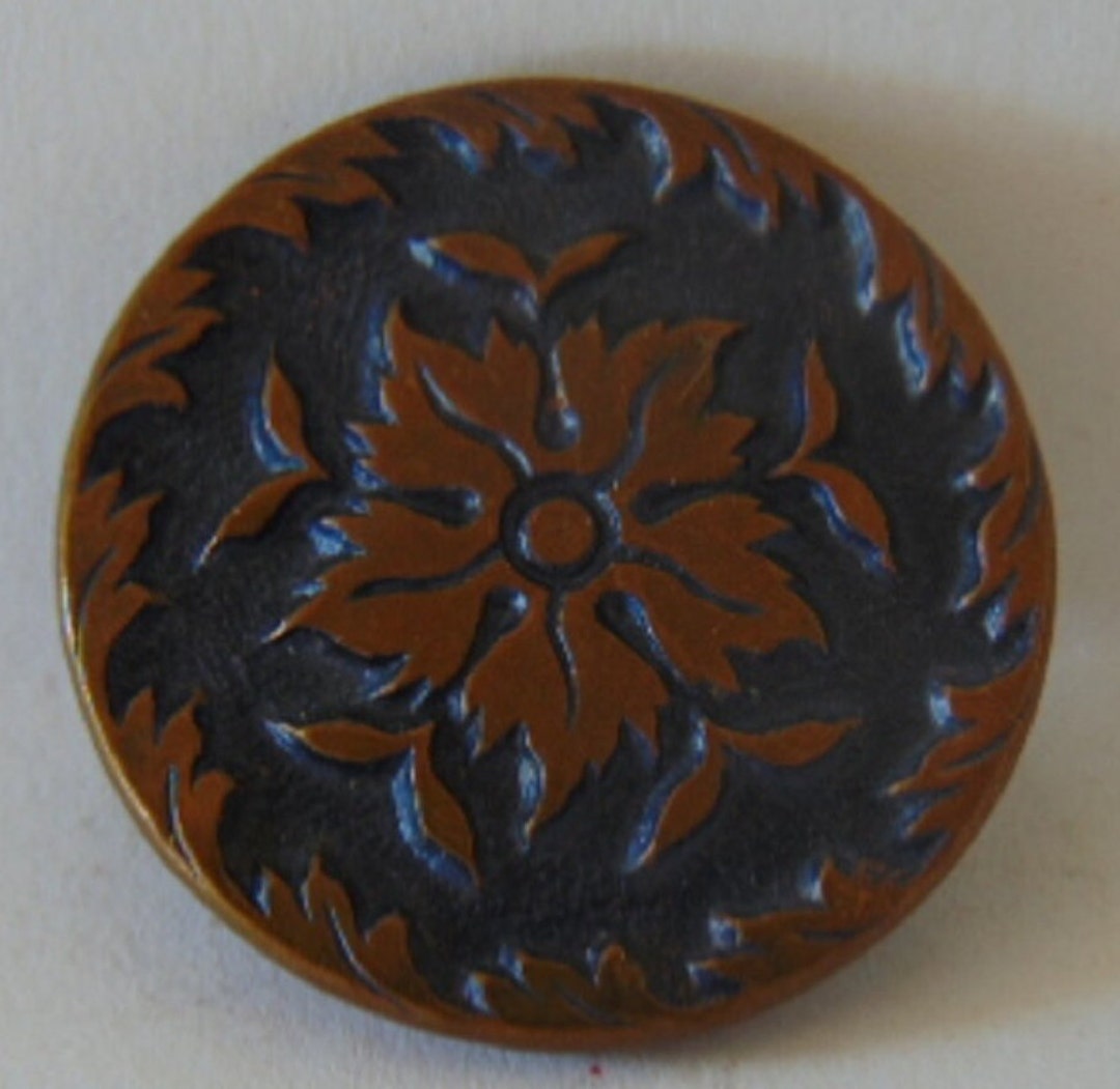 Antique BEAUTIFUL 19th Century Victorian Stamped Brass Button W/ Flower ...